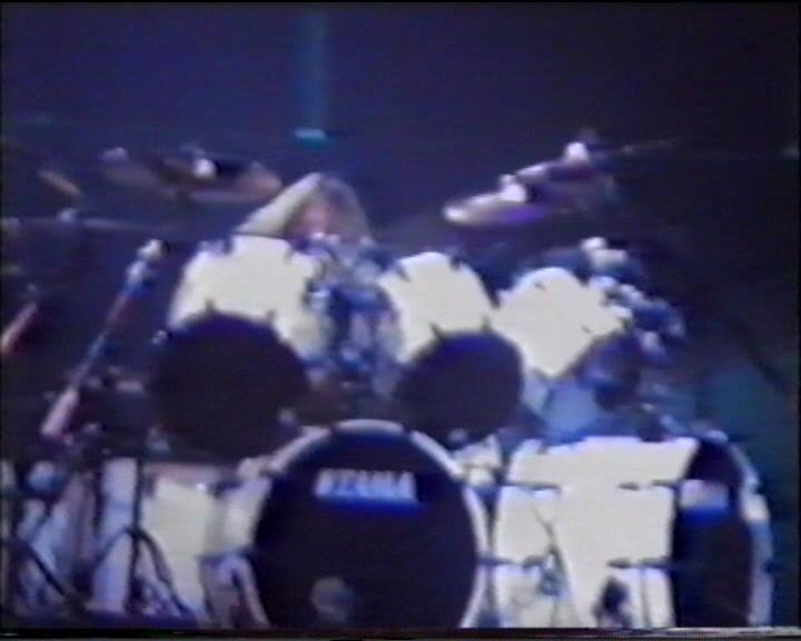 04-07-93 – Perth, Australia | WV Monster's Metallica Trading Page